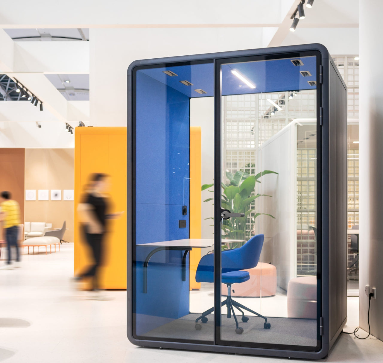 Office Pods Australia | Soundproof Meeting & Phone Booths | Humble Office